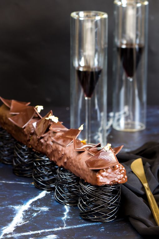 עוגת סנדוויץ שוקולד, ובהונגרית csokolade pite - מלכי אדלר